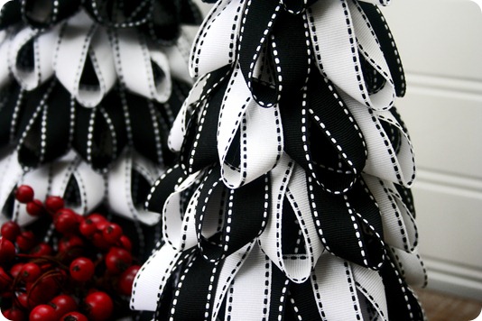 Ribbon Christmas Trees {Tutorial} - Whipperberry